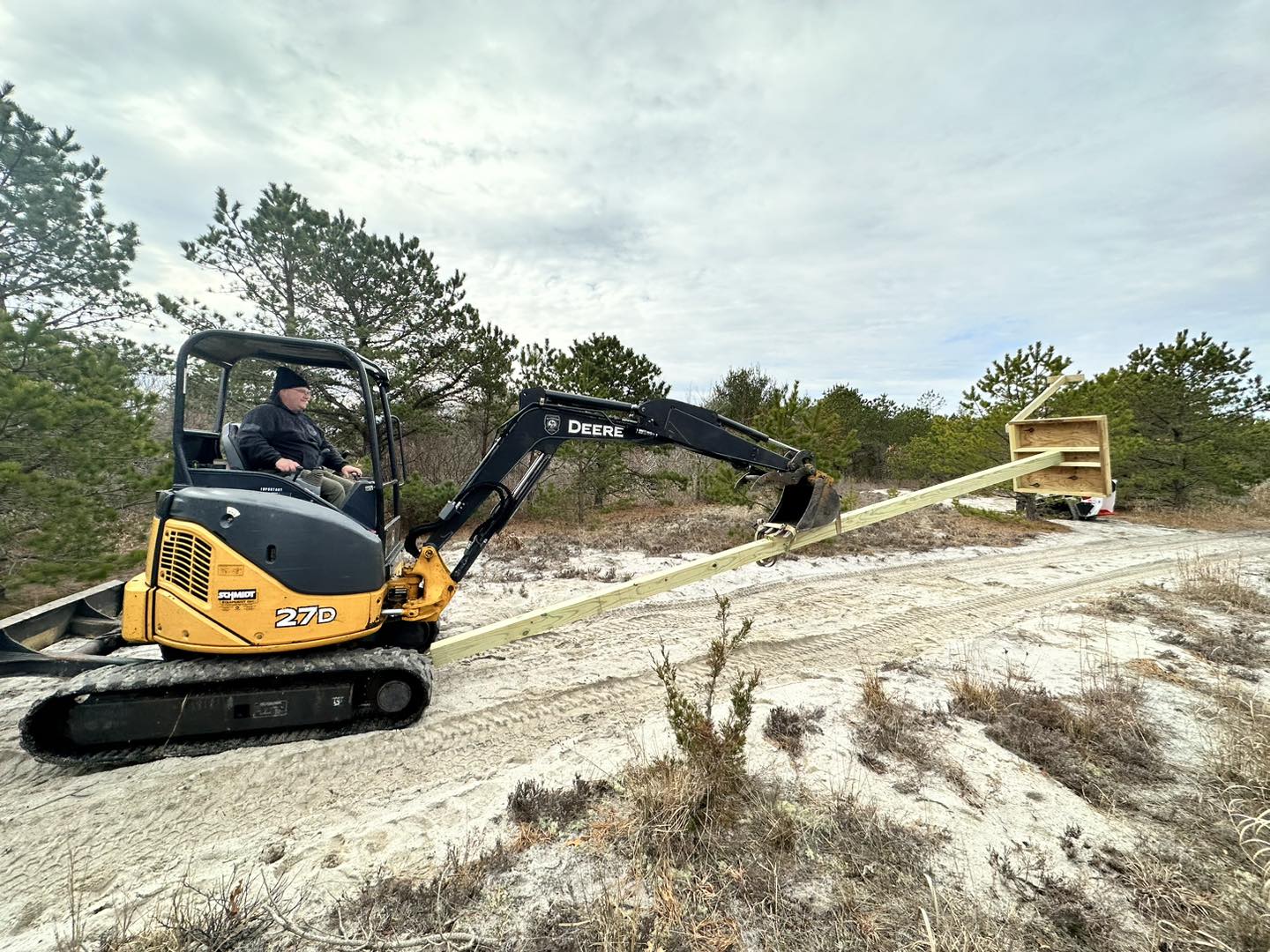 Osprey Advocates “Pole-aborate” on New Nesting Platform – Wareham Land ...
